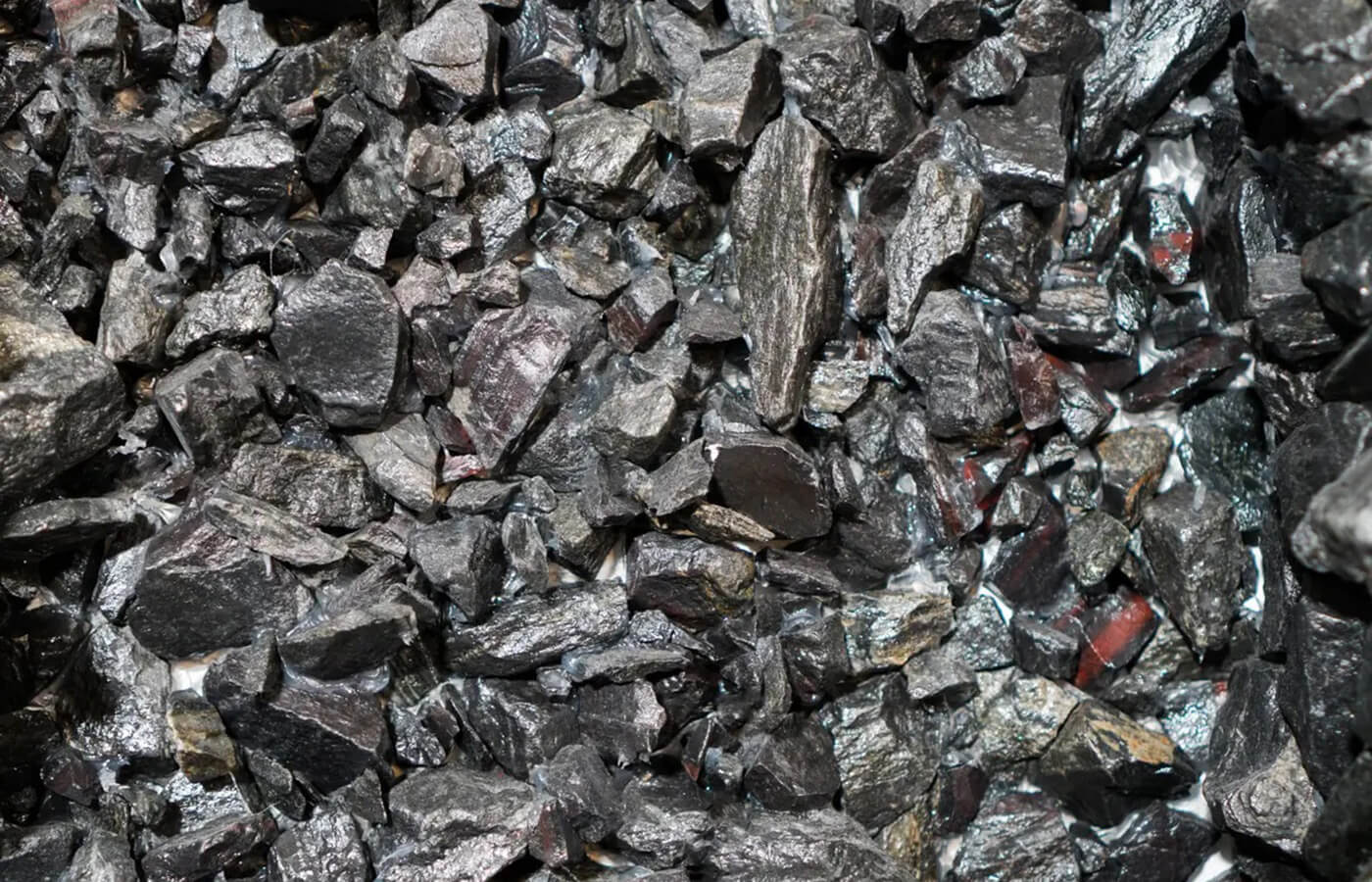 Is Hematite Magnetic: What You Need to Know